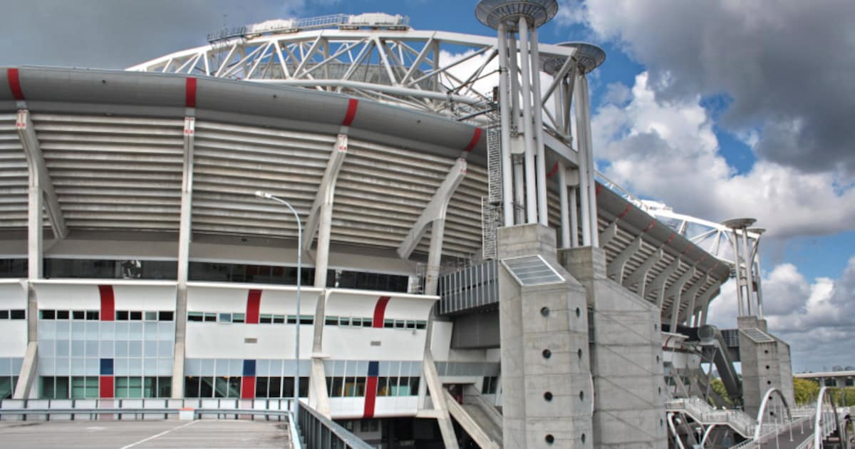 Alle Johans krijgen gratis rondleiding door de Arena