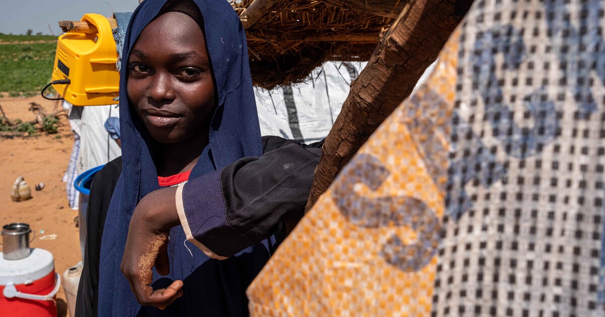 Aliyah vluchtte van Soedan naar de grens met Tsjaad
