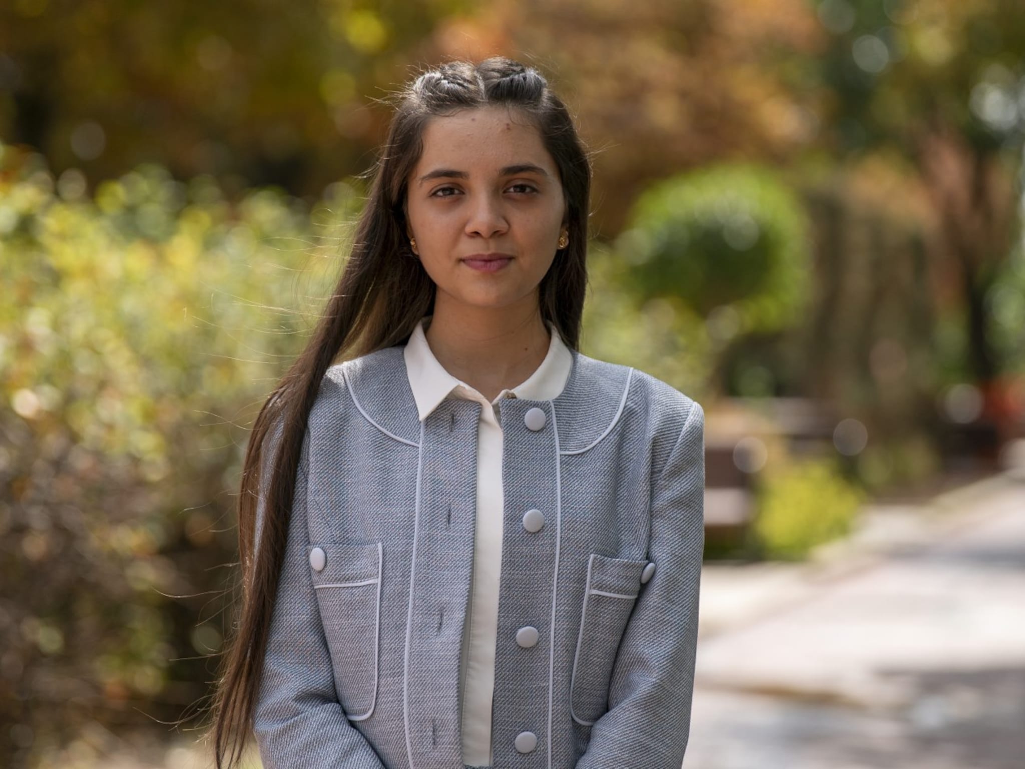 Uitdrukking uitgelegd: ‘Als de kat van huis is, dansen de muizen op tafel.’