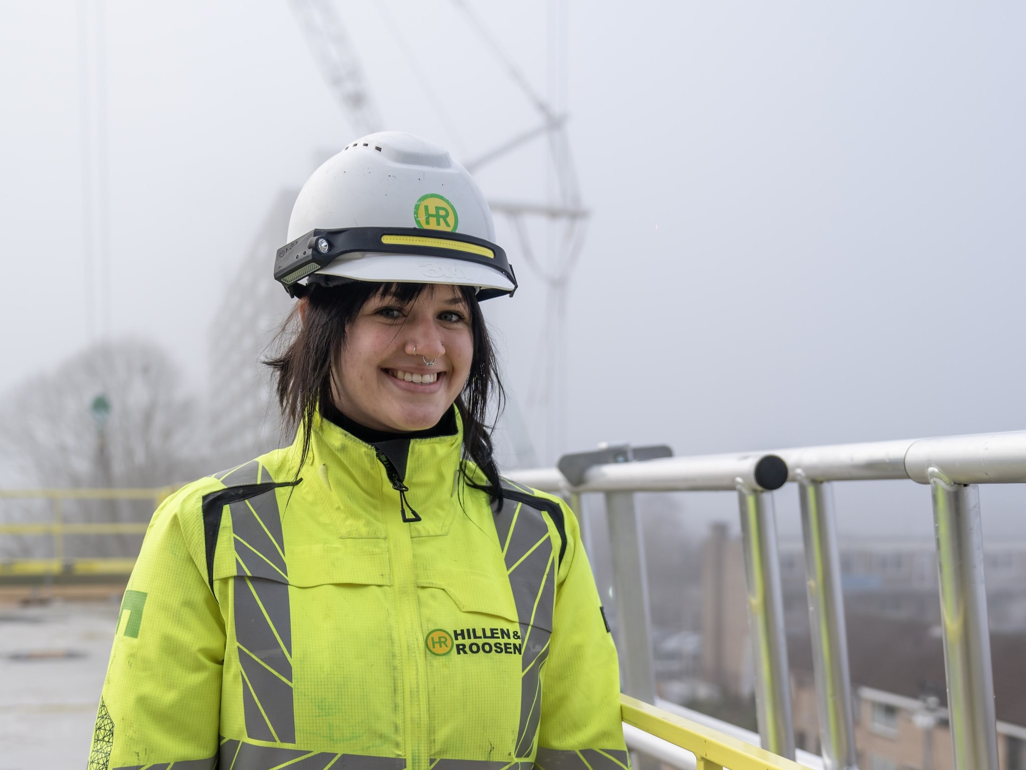 Willow (23) is monteur en werkt als vrouw tussen de mannen - Kidsweek